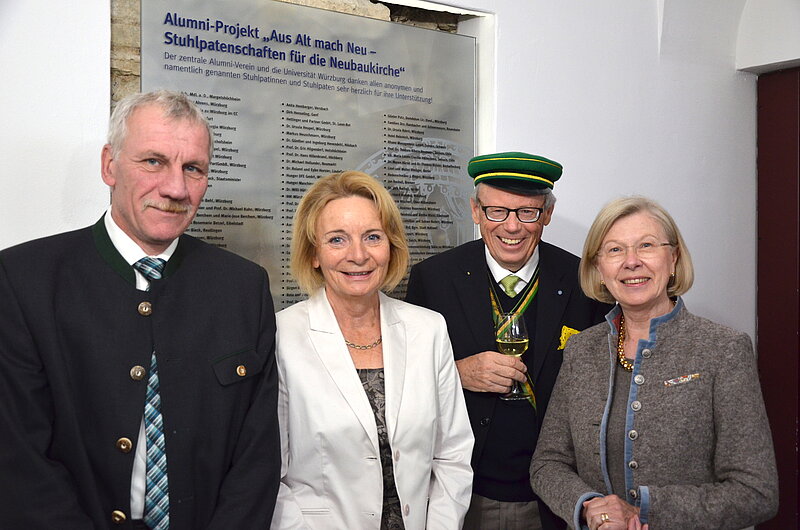 Polster-Projekt in der Neubaukirche - UNI WÜRZBURG COMMUNITY - 1000 ...