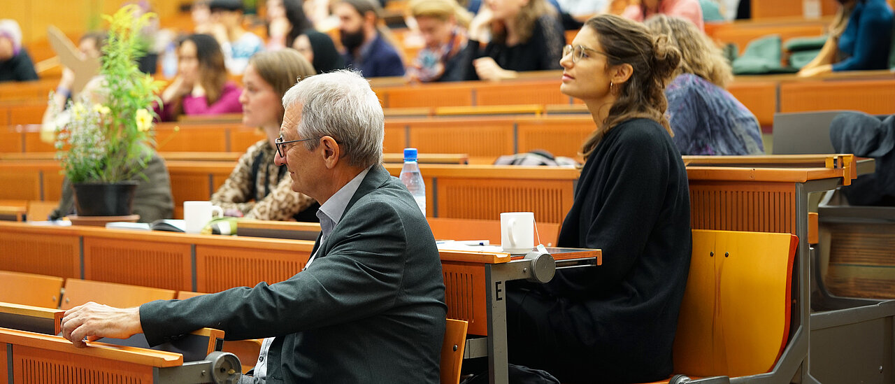 Einladung: 150 Jahre deutsche Philologie an der JMU - einBLICK - Online ...